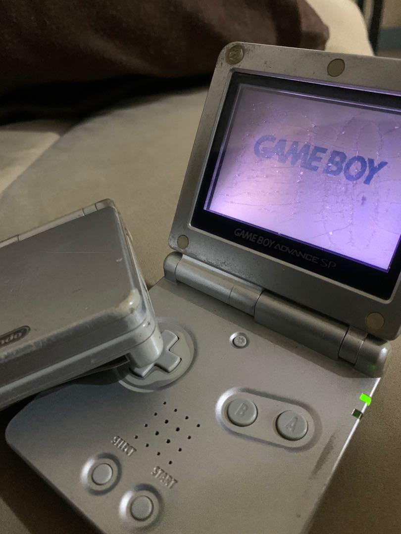 Nintendo Game Boy Micro (Nintendo 20th Anniversary Edition) / Nintendo ...