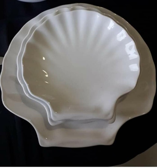 Plates - Shell shaped - SURPLUS SALE, Furniture & Home Living ...