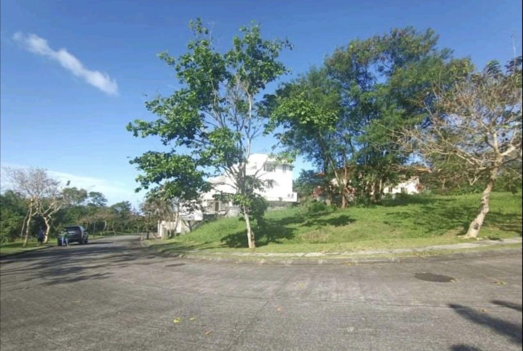 RARE!!! Ayala Greenfields Estates PHASE 1 PRIME LOT. HIGHEST ELEVATION ...