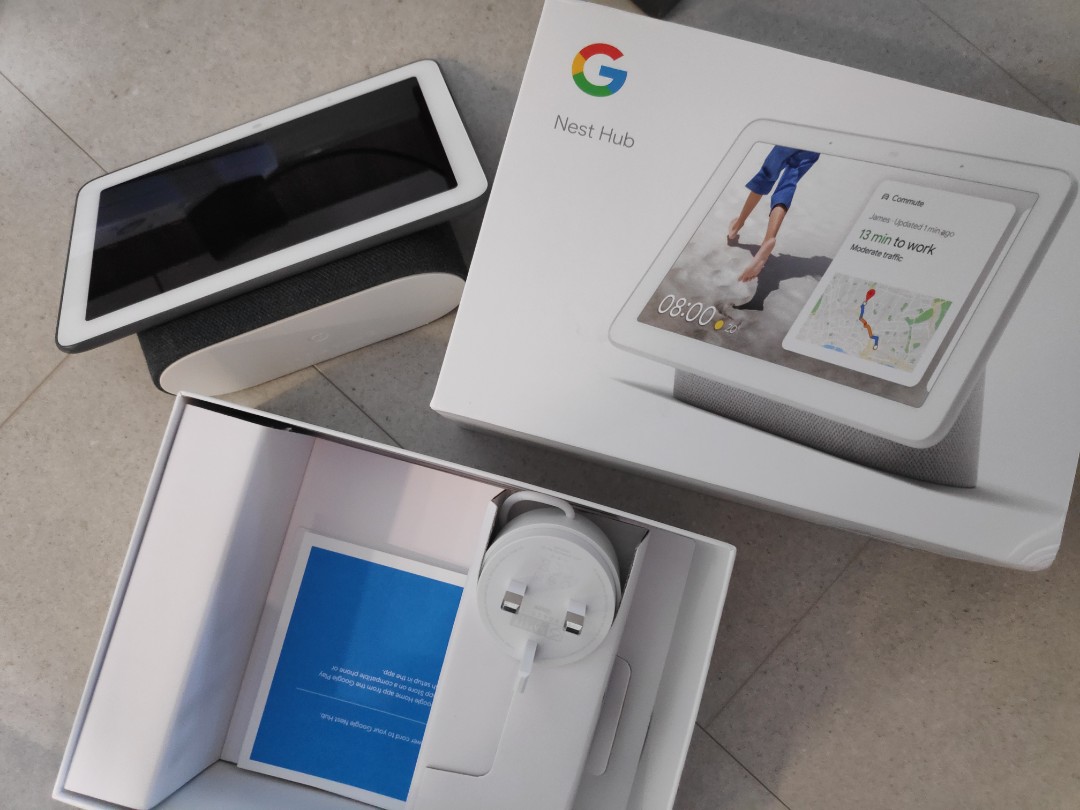 Screen spoilt Google nest hub, TV & Home Appliances, TV & Entertainment ...