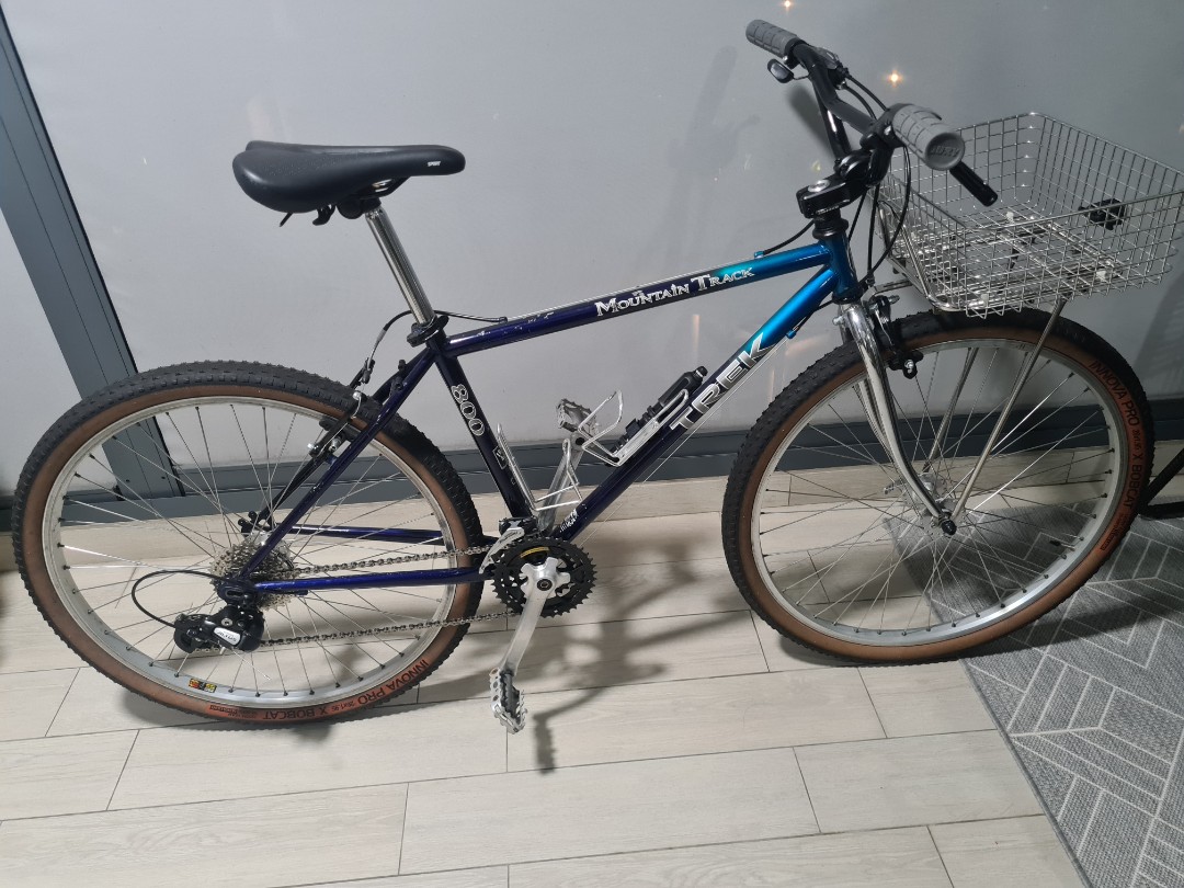 Trek 800, Sports Equipment, Bicycles & Parts, Bicycles on Carousell