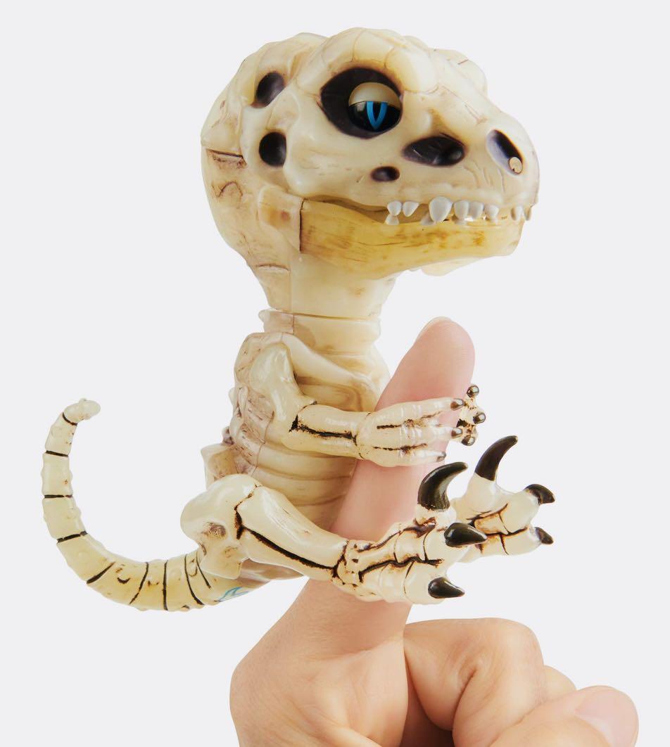 Untamed “DINOSAUR” by Fingerlings - Interactive Collectible Dinosaur ...