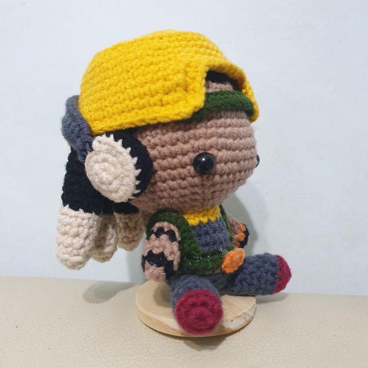 Valorant Raze Crochet Plushie, Hobbies & Toys, Stationery & Craft ...