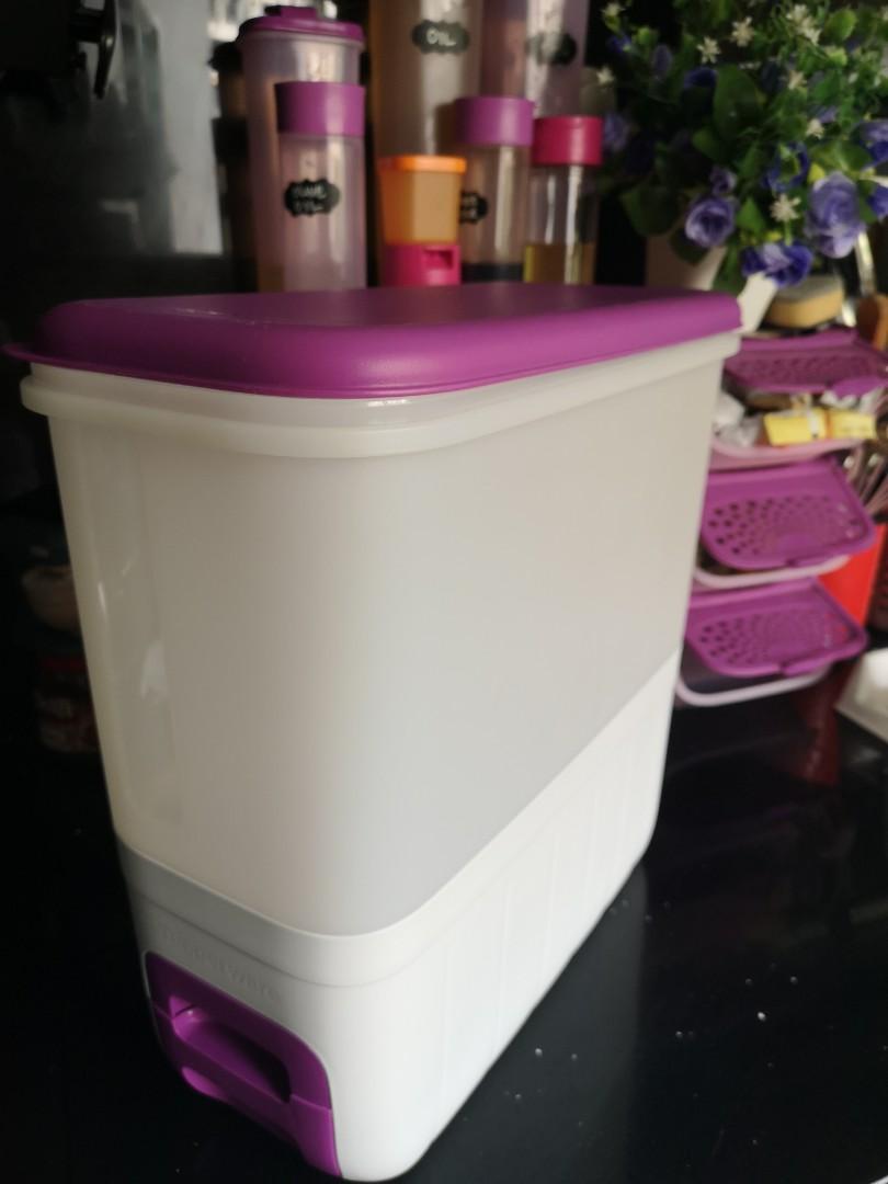 10kg Tupperware Rice smart, Furniture & Home Living, Kitchenware ...