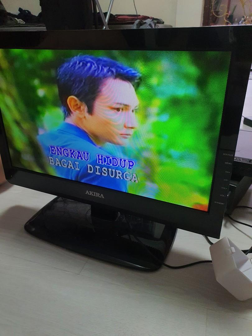 19 inch Akira LED TV monitor, Computers & Tech, Parts & Accessories ...