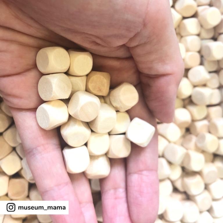1kg hinoki wood cubes / pieces for sensory play bin HZ0867, Hobbies ...