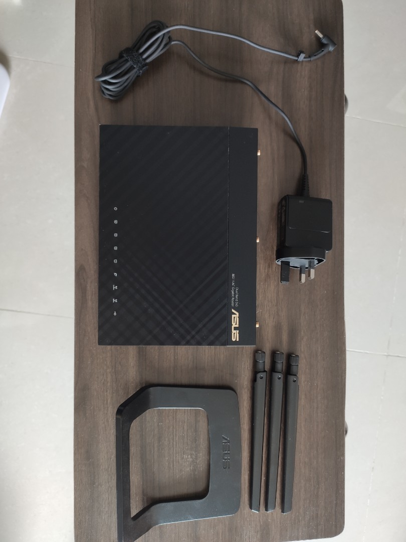 ASUS RT-AC66U AC1750 Dual-Band WiFi Router, Computers & Tech, Parts ...