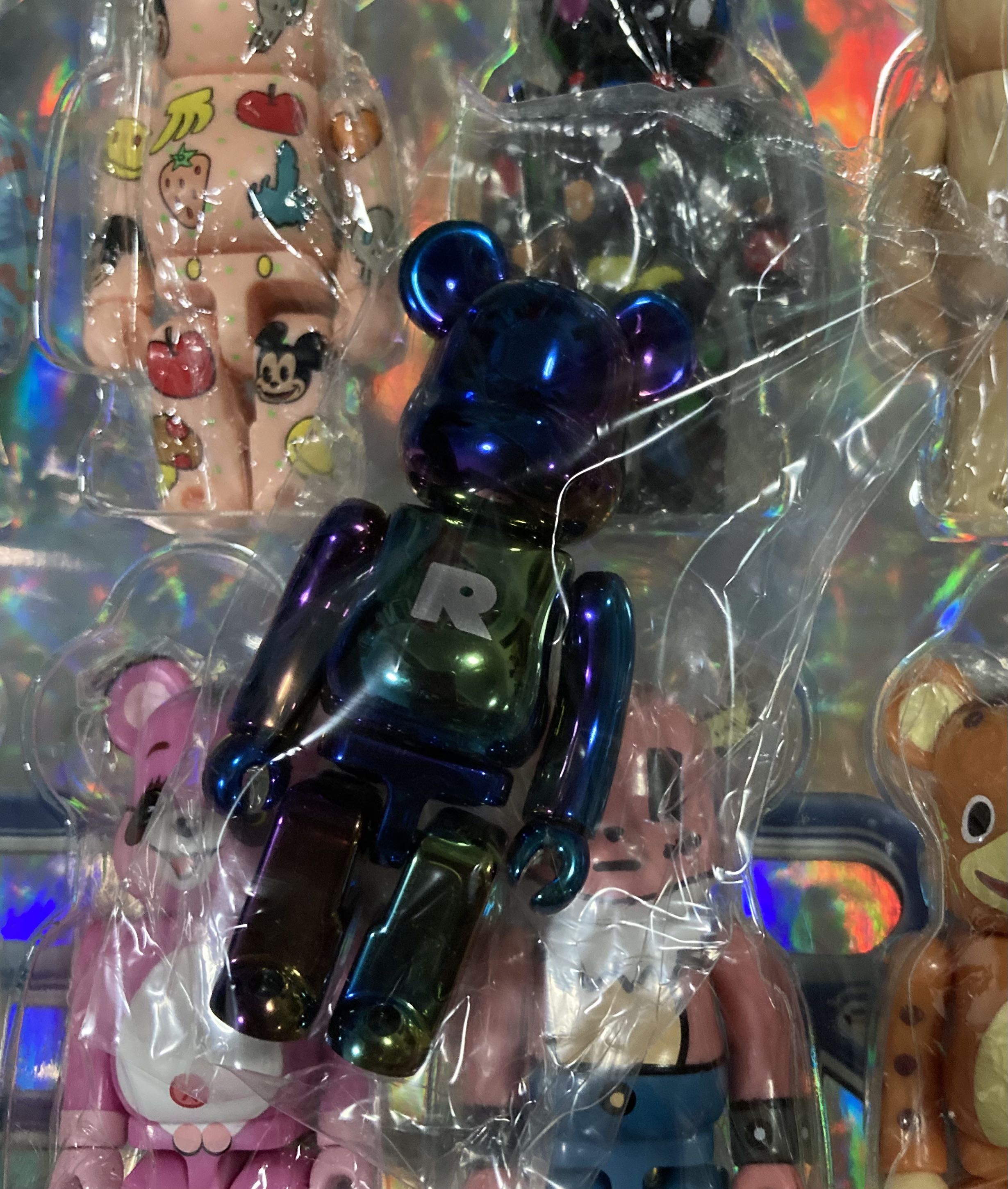 Bearbrick series 43 basic letter R, Hobbies & Toys, Toys & Games on Carousell