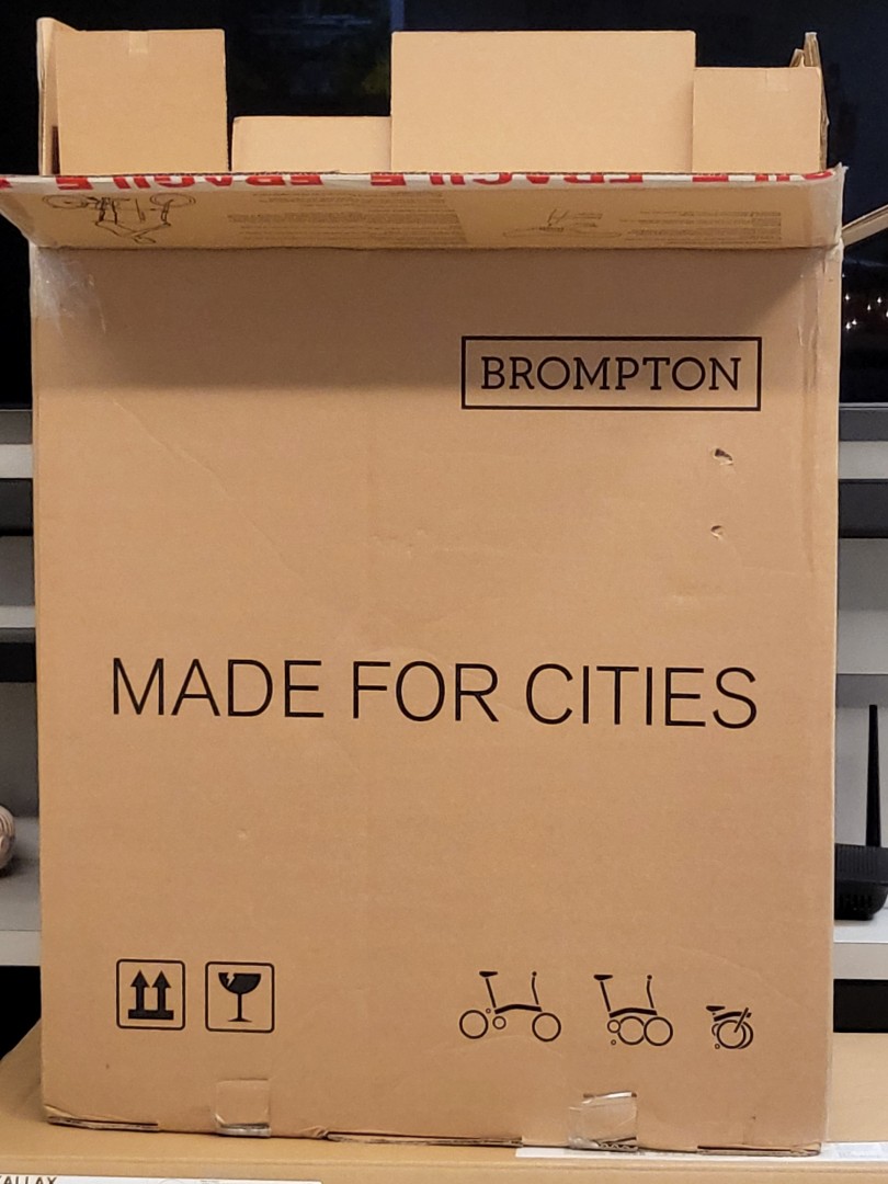 Brompton box, Everything Else on Carousell