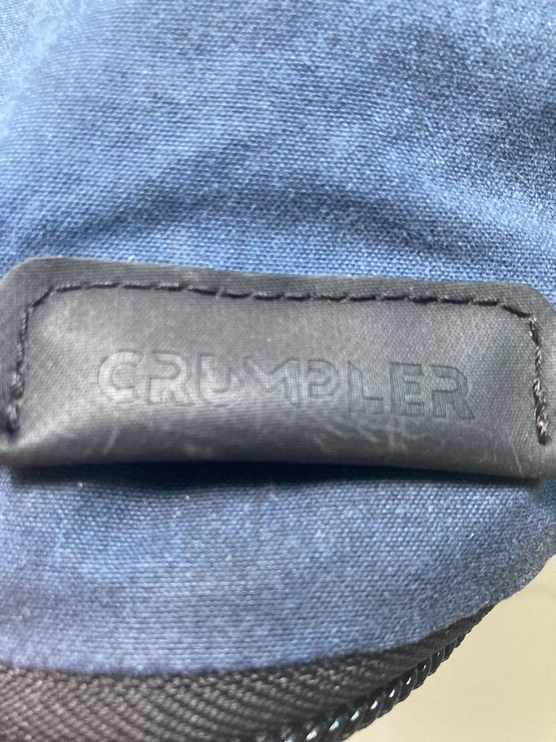 Crumpler shape of character waxed canvas, Men's Fashion, Bags, Sling ...