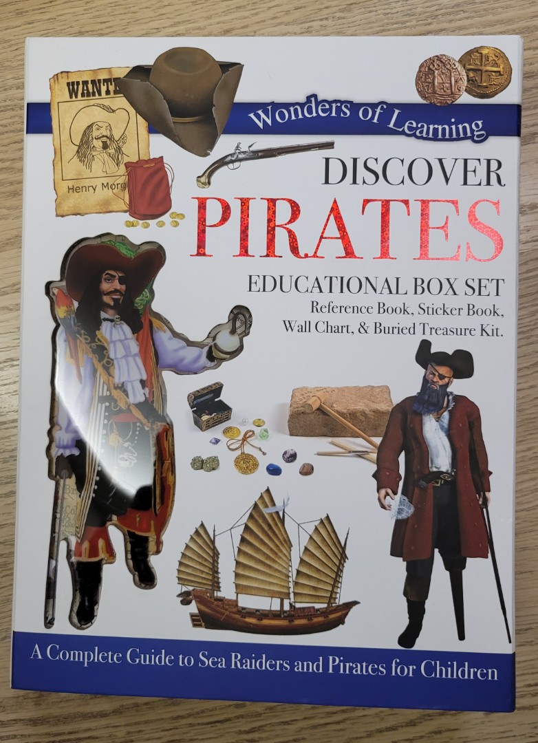 DISCOVER PIRATES Box Set, 興趣及遊戲, 書本 & 文具, 小朋友書 - Carousell