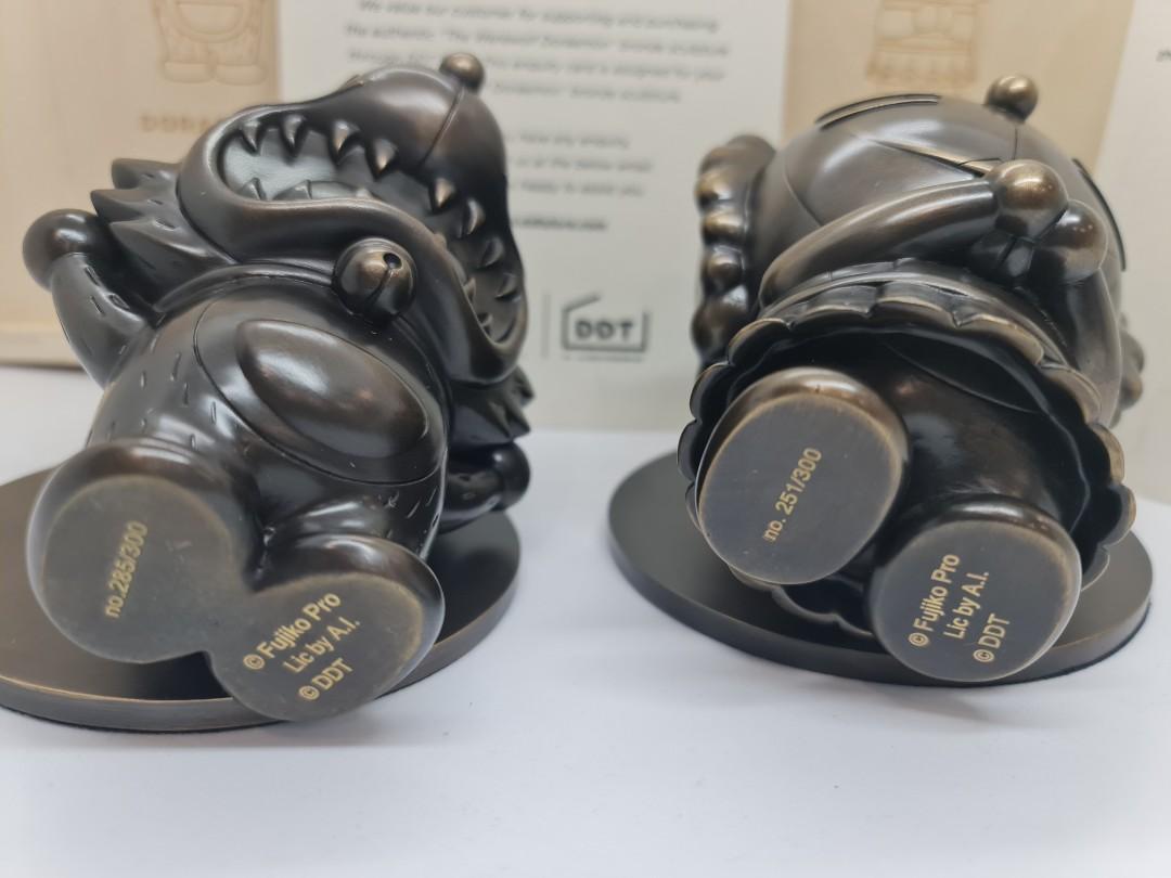 Doraemon Bronze Sculpture Set "the Werewolf Doraemon" & "the Girlfriend ...