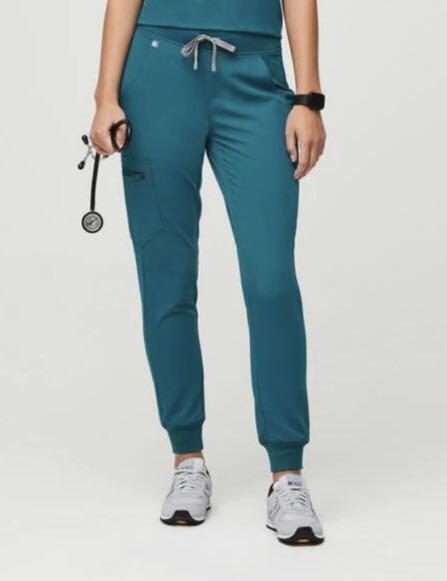 FIGS SCRUB SUIT SET LIMITED EDITION, Women's Fashion, Activewear on ...