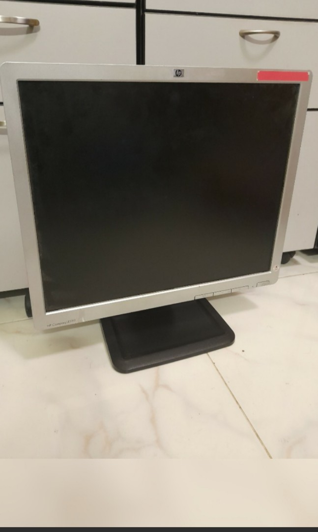 HP 17 inch LCD monitor (VGA), Computers & Tech, Parts & Accessories ...