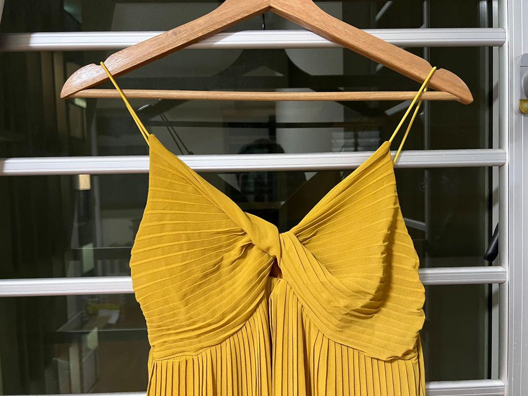 Mustard Dress, Women's Fashion, Dresses & Sets, Dresses on Carousell