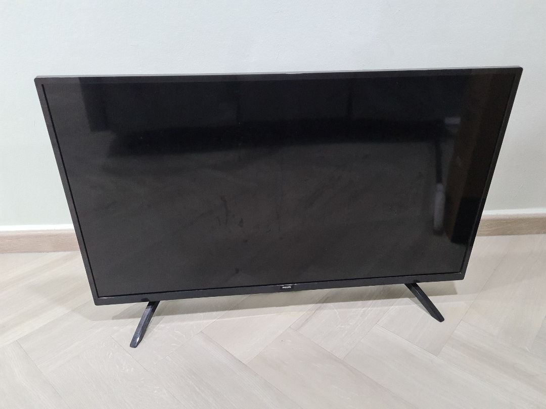 Philips 40" LED TV, TV & Home Appliances, TV & Entertainment, TV on ...
