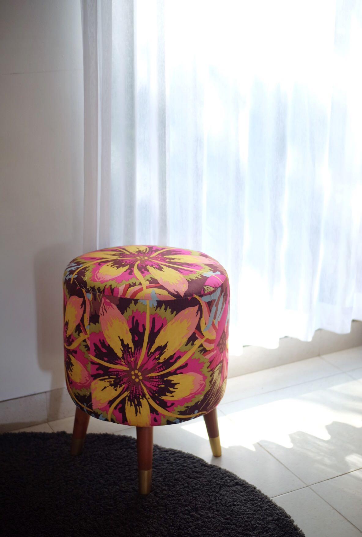 Stool, Perabotan Rumah di Carousell