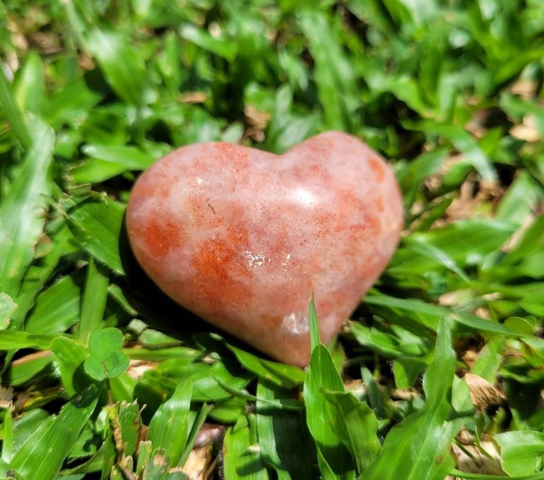 Sunstone Heart (Natural Crystal), Women's Fashion, Jewelry & Organisers ...