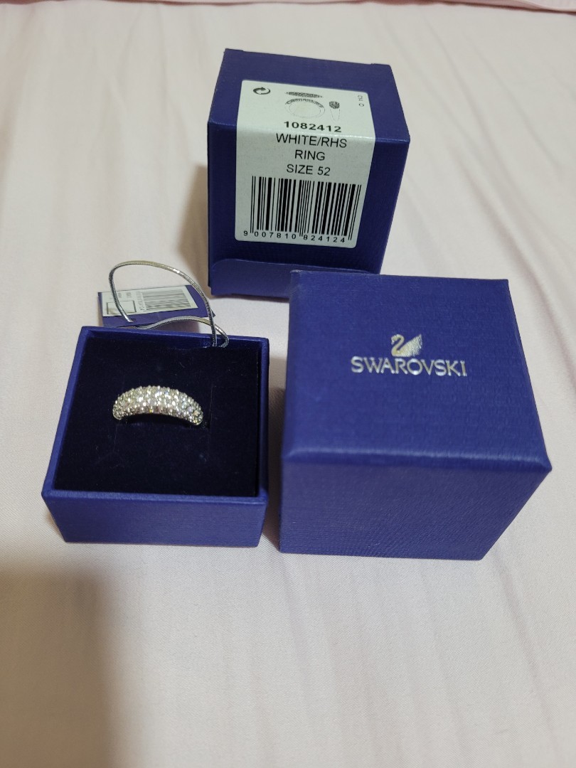 Swaroski Ring, Women's Fashion, Jewelry & Organisers, Rings on Carousell