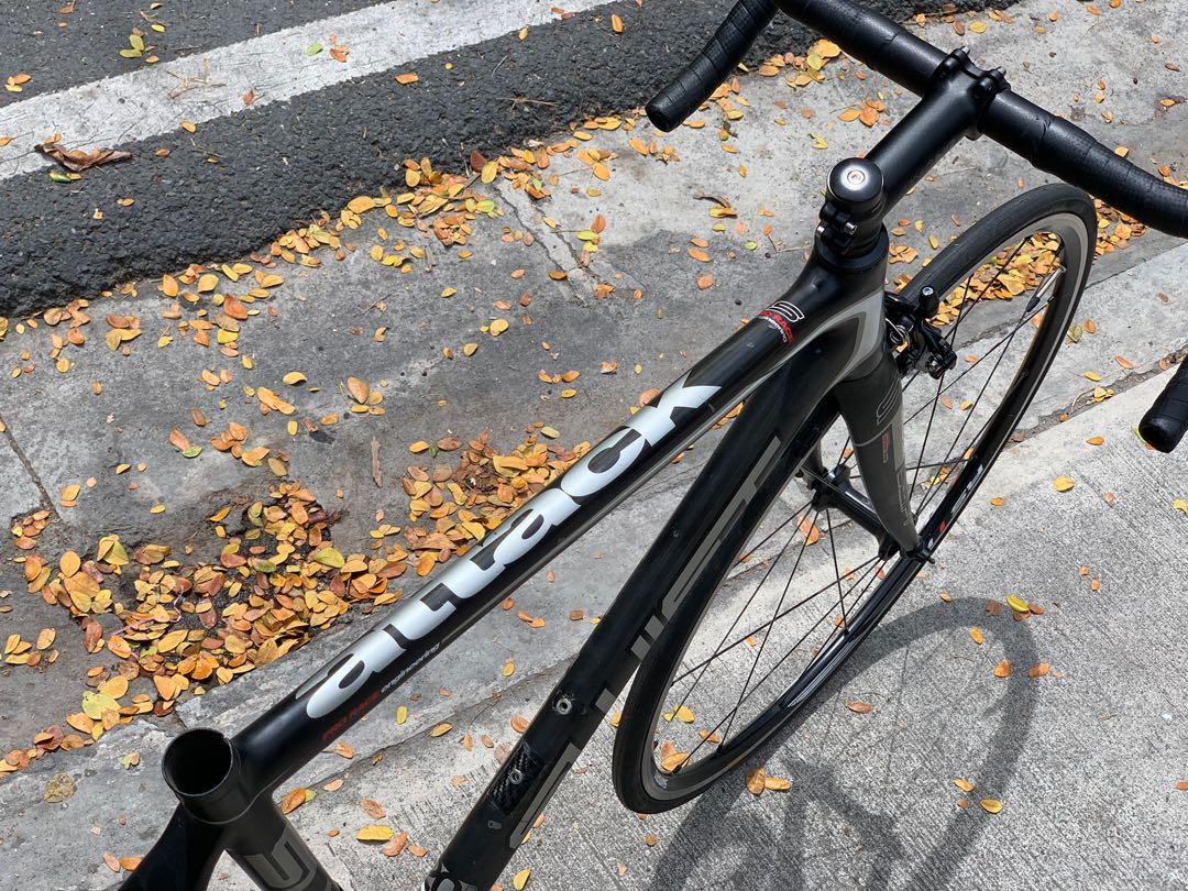 Swift Attack Carbon Road Bike, Sports Equipment, Bicycles & Parts ...