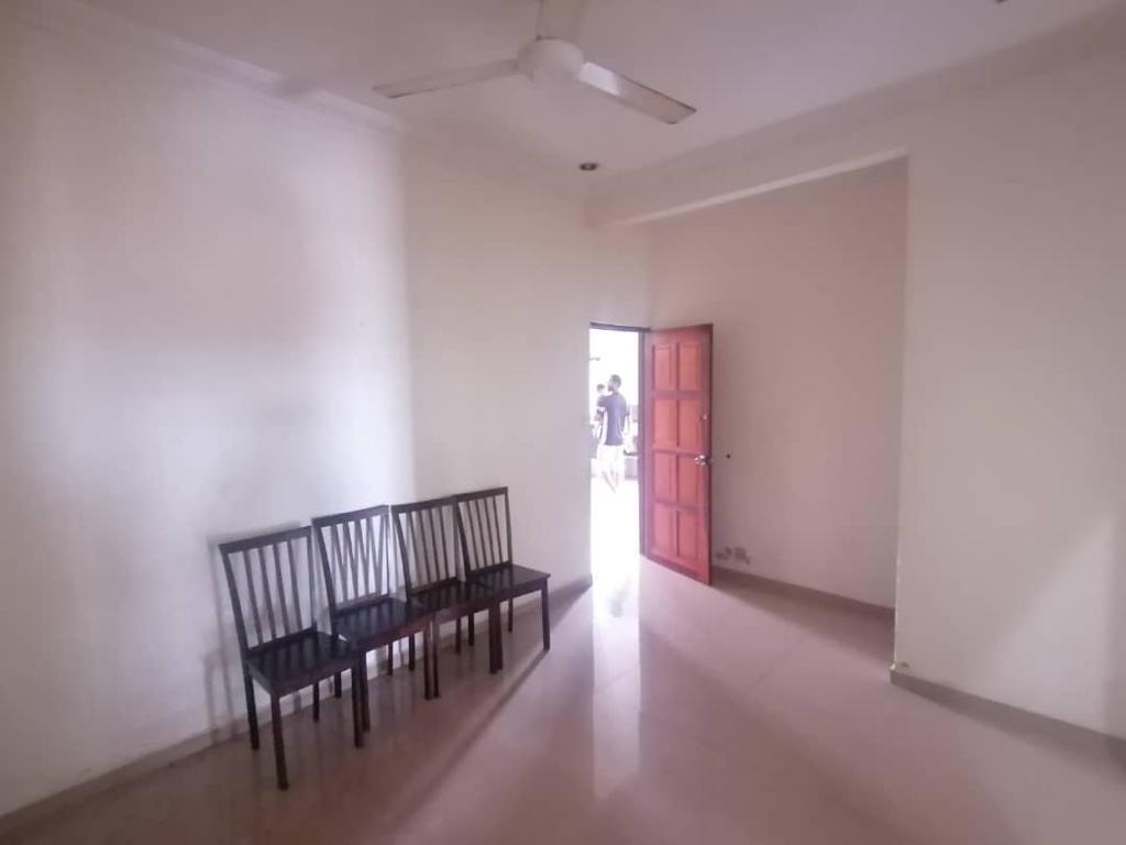 Taman Bunga Raya Single Storey Semi D,Ulu Tiram,Jalan Baiduri, Property ...
