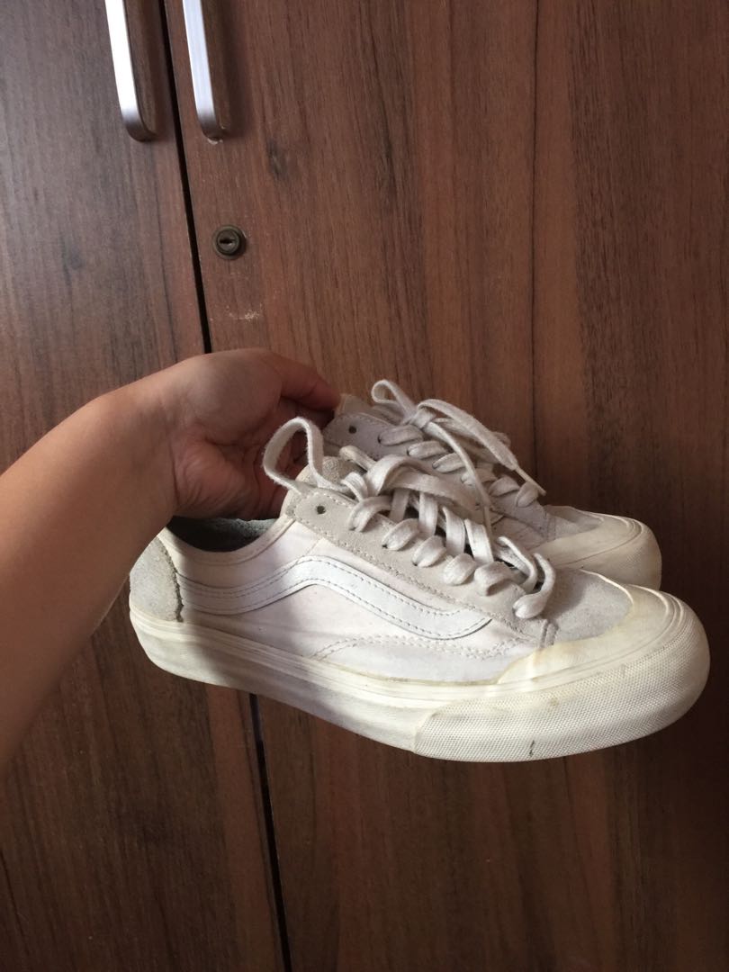 Vans Old skool toe cap, Women's Fashion, Footwear, Sneakers on Carousell