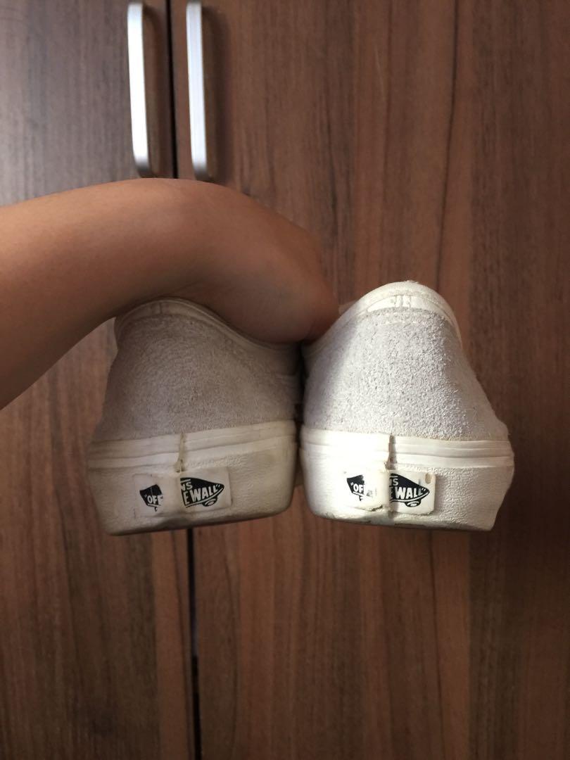 Vans Old skool toe cap, Women's Fashion, Footwear, Sneakers on Carousell