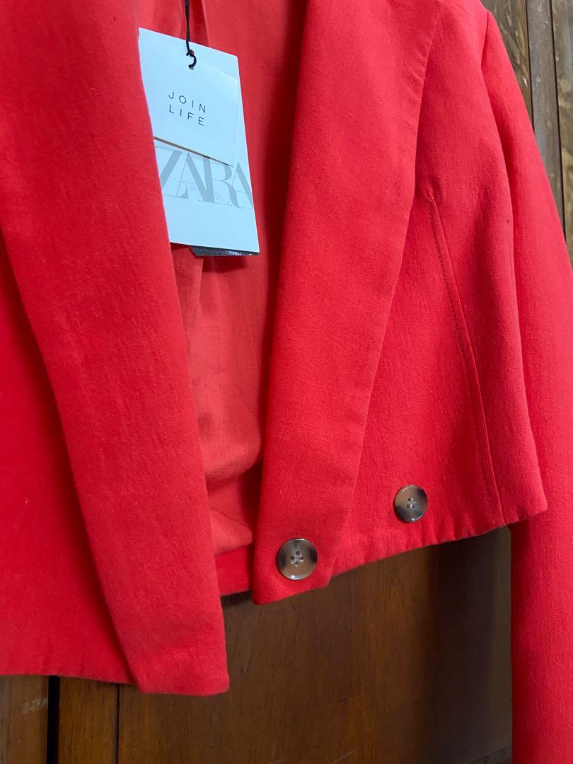 Zara red cropped blazer, Women's Fashion, Coats, Jackets and Outerwear ...