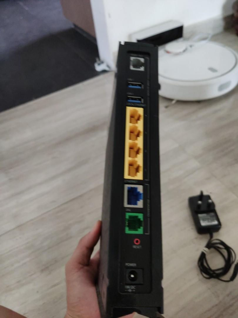 Aztech DSL7002GRV(S) dual band gigabit router, Computers & Tech, Parts ...