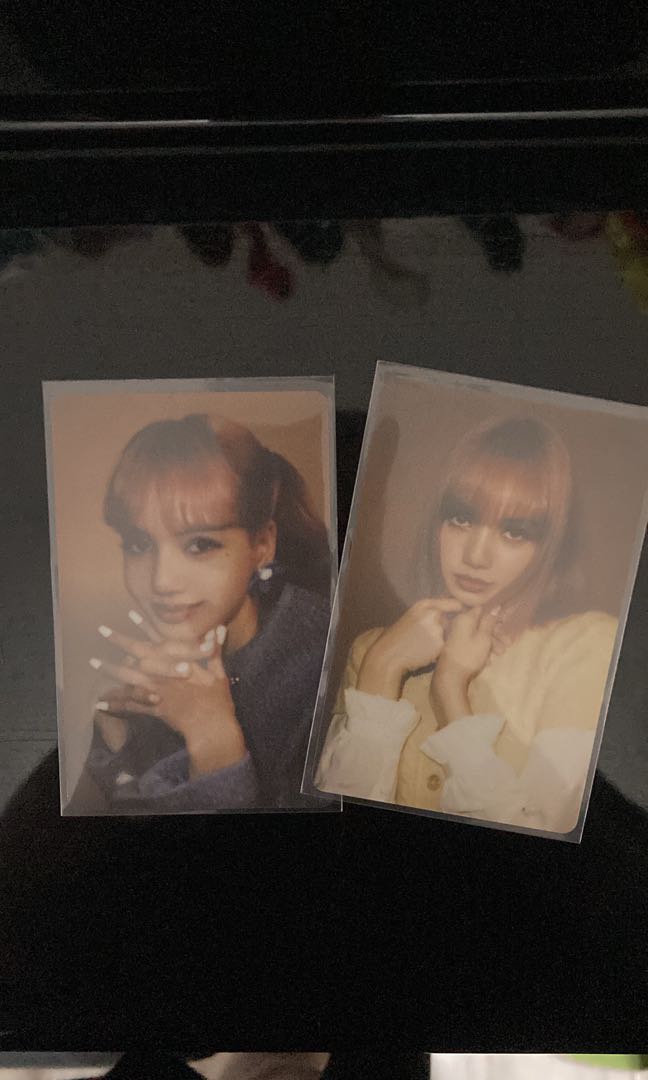 blackpink 2022 wc Lisa photo card, 興趣及遊戲, 收藏品及紀念品, 韓流 - Carousell
