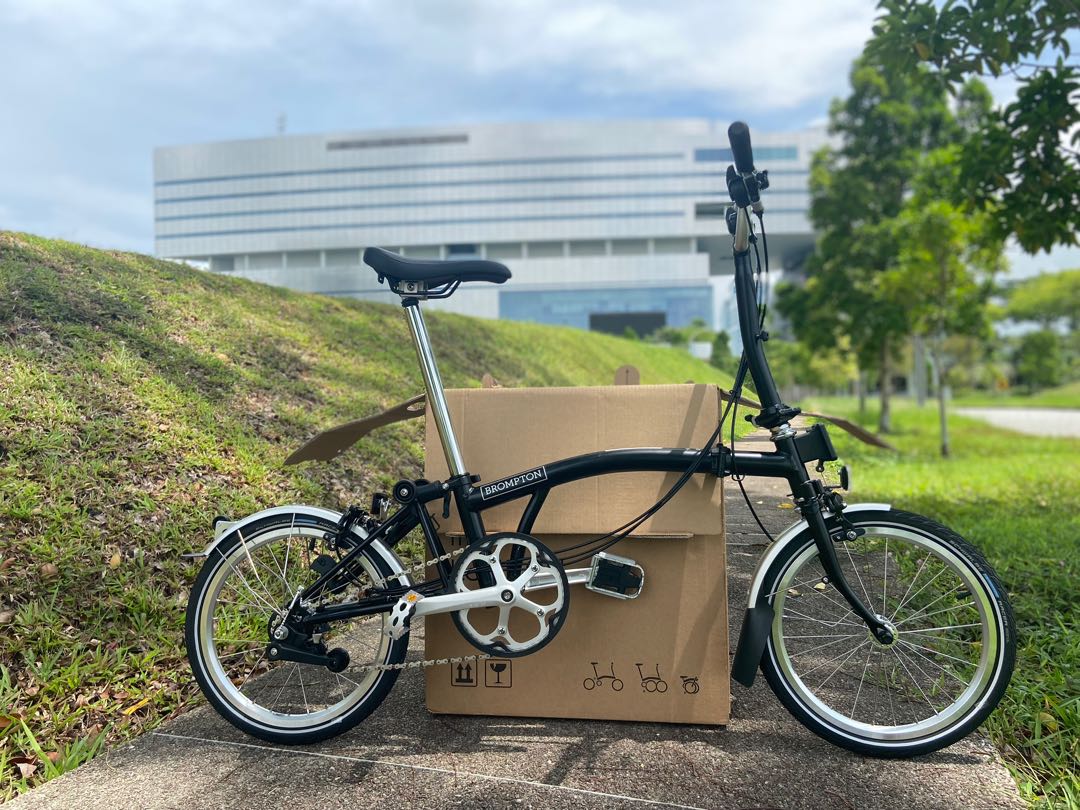 Brompton C Line Explorer (M6L) Matte Black, Sports Equipment, Bicycles ...