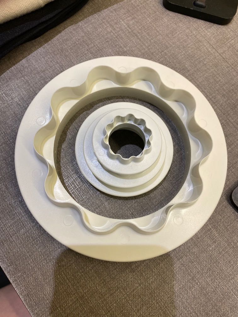 PME English Round & Wavy Edge Cutter Set 4, Furniture & Home Living ...