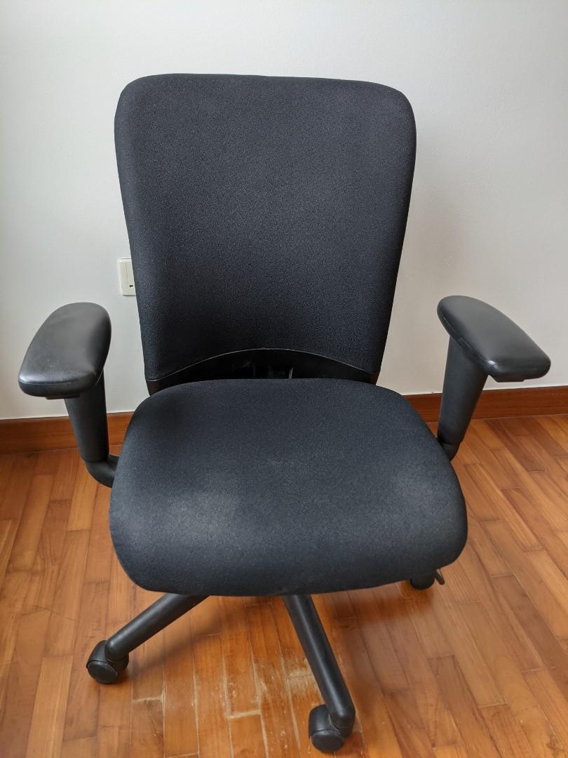 Haworth Look Ergonomic Office Chair, Furniture & Home Living, Furniture ...