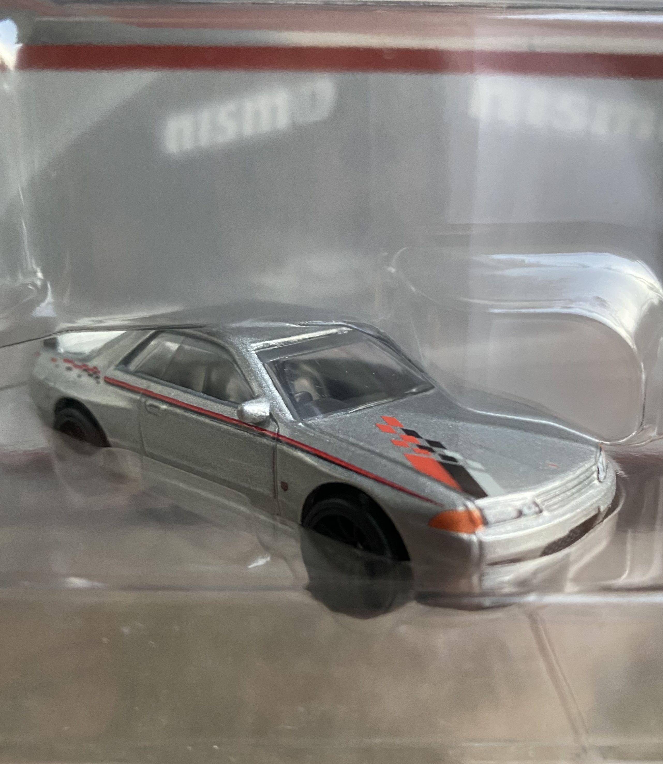 Hot Wheels Premium Nismo Nissan Skyline GT-R (BNR32 & BNR34) 2-Pack Car ...