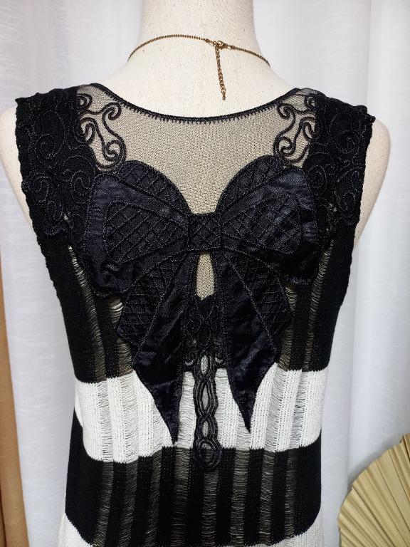 Knitted black and white beach dress with mesh ribbon back vacation ...