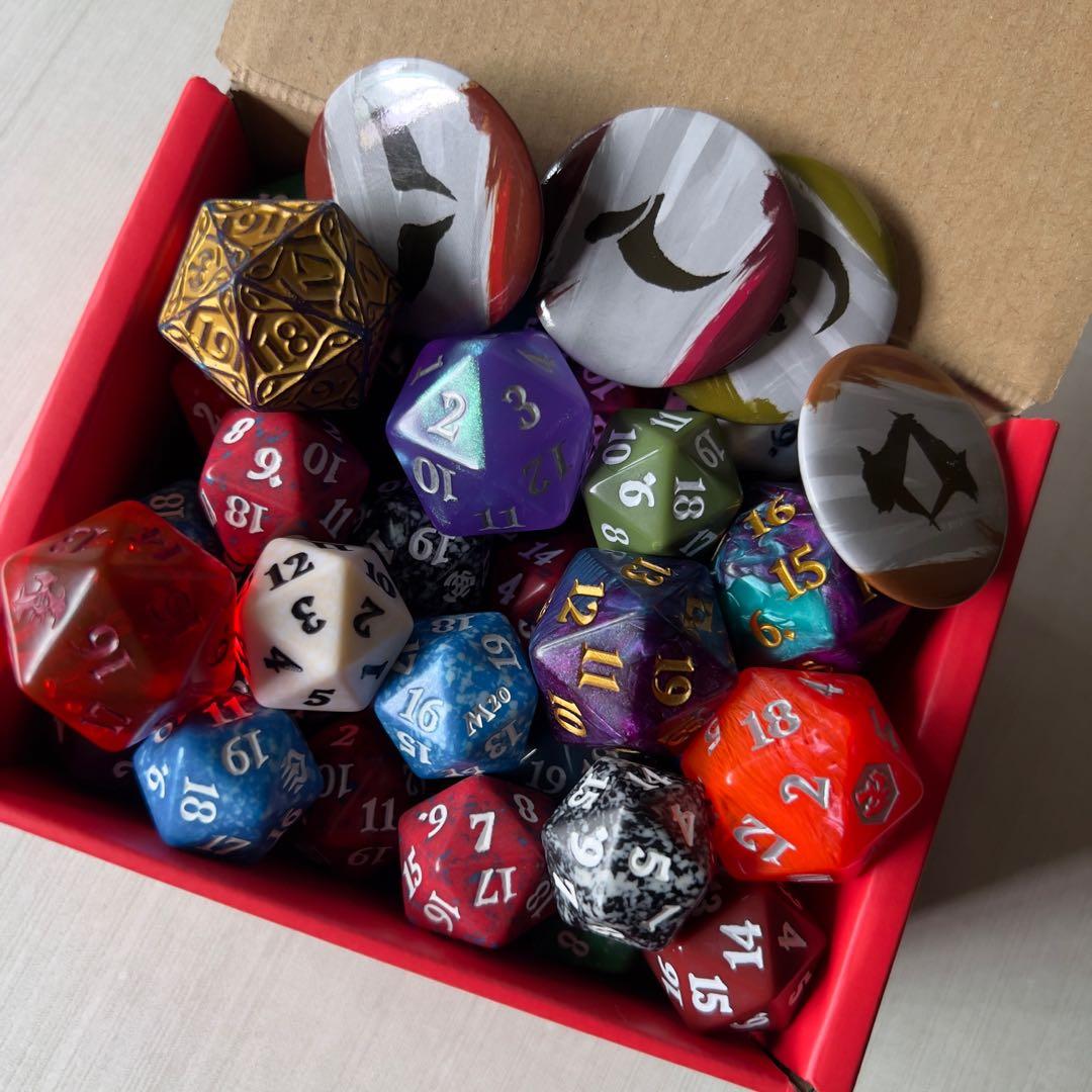 MTG - 60+ Spindown Dice + Collectibles, Hobbies & Toys, Toys & Games on Carousell
