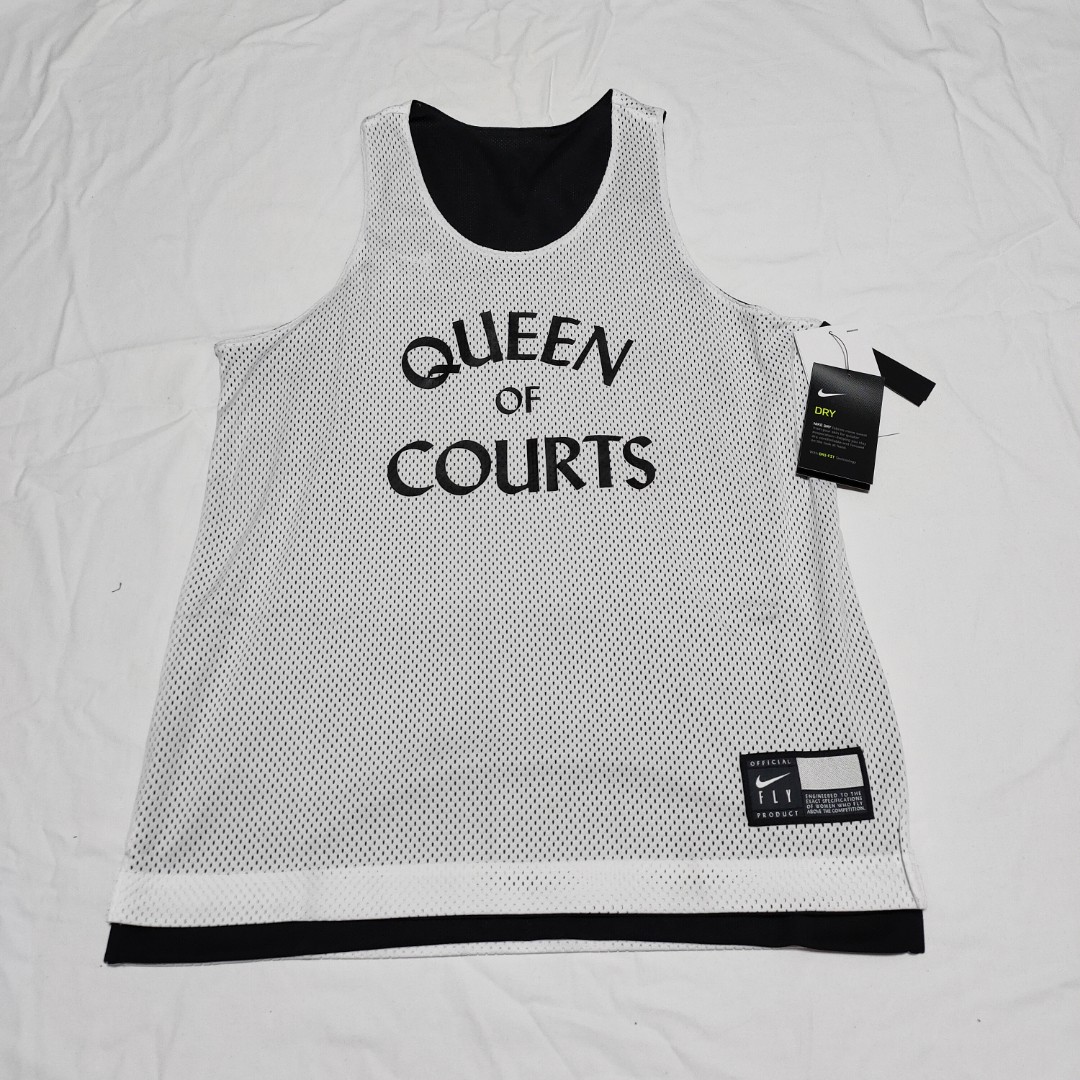 Nike swoosh reversible tank, Women's Fashion, Activewear on Carousell