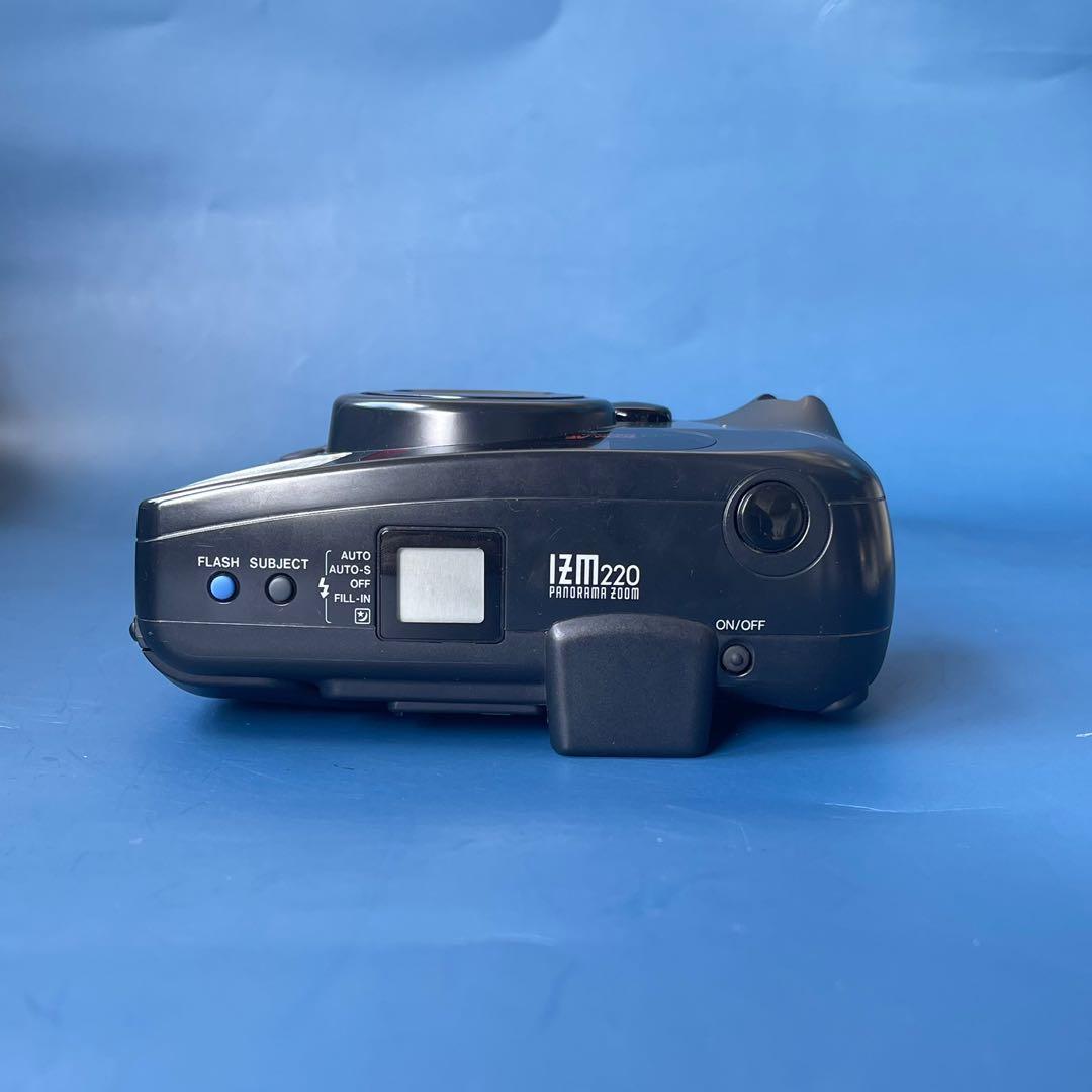 [SOLD]Olympus IZM 220 35mm Film Camera, Photography, Cameras on Carousell