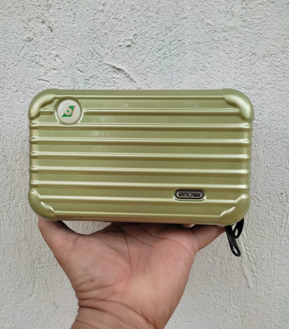 RIMOWA Pretty Kit Mini Suitcase, Beauty & Personal Care, Men's Grooming ...