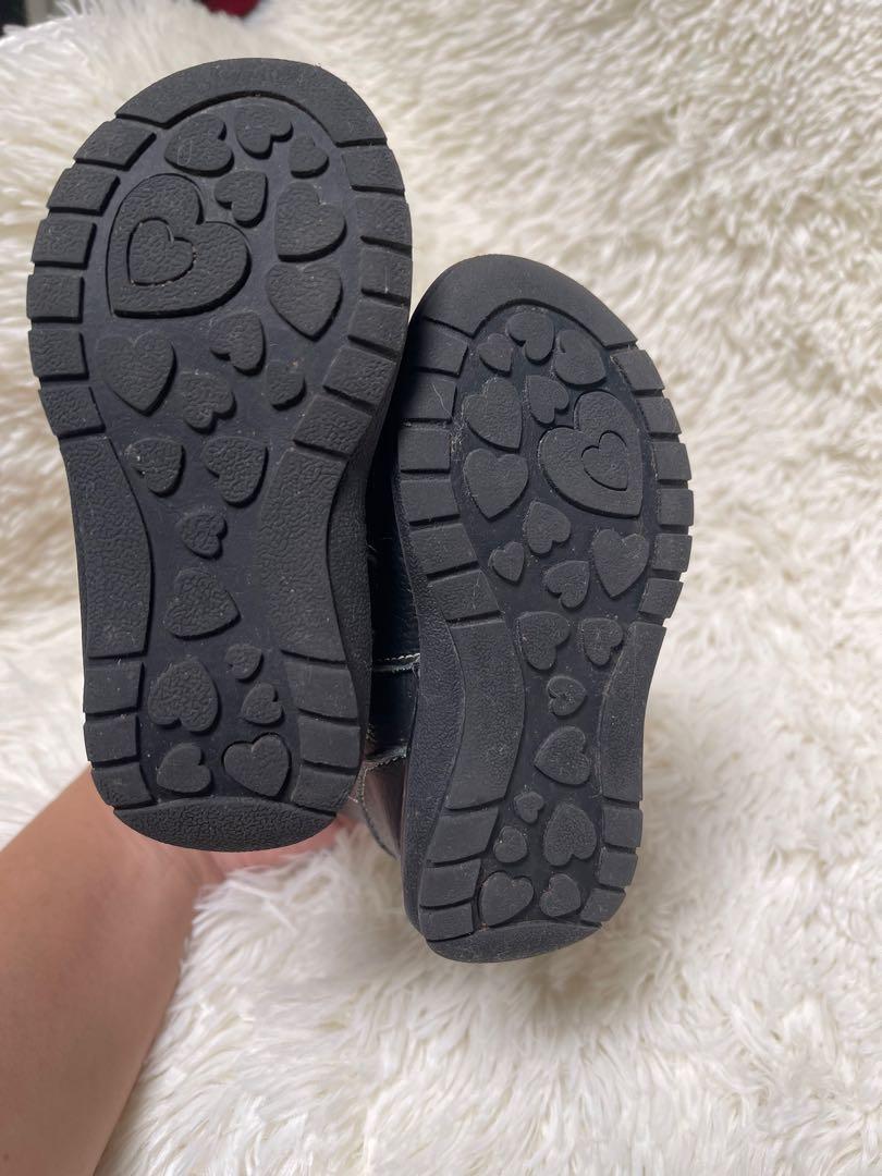 Snoopy Peanuts Boots, Babies & Kids, Babies & Kids Fashion on Carousell