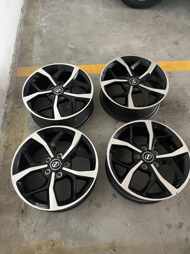 Used perodua aruz 17 inch rim dual tone, Auto Accessories on Carousell