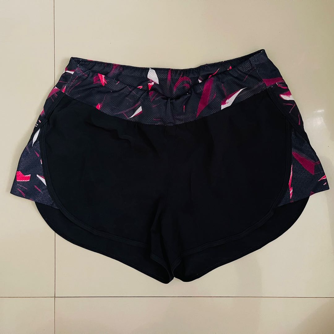 Decathlon Running Shorts, Women's Fashion, Activewear on Carousell