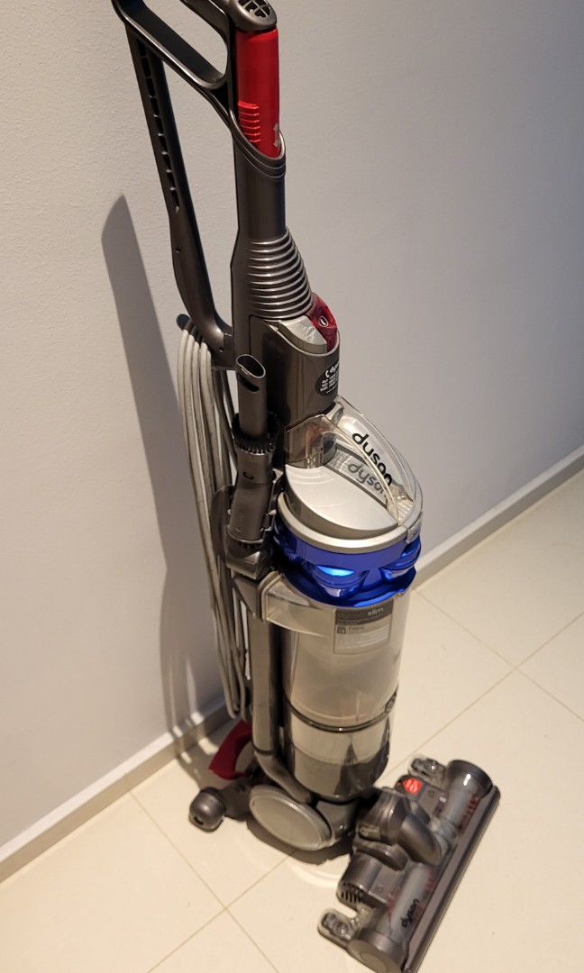 Dyson DC 18 slim, TV & Home Appliances, Vacuum Cleaner & Housekeeping ...