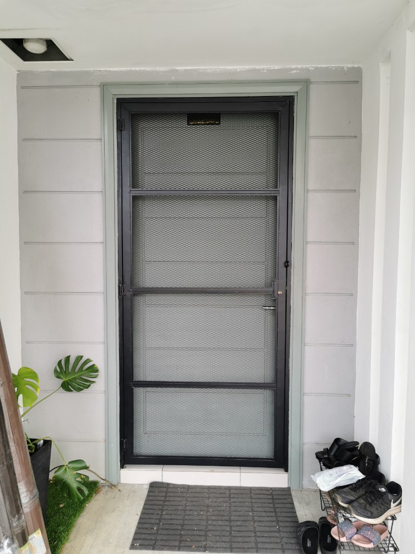 Grill untuk rumah baru, Furniture & Home Living, Security & Locks ...