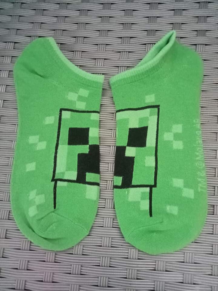 Minecraft socks (2), Babies & Kids, Babies & Kids Fashion on Carousell
