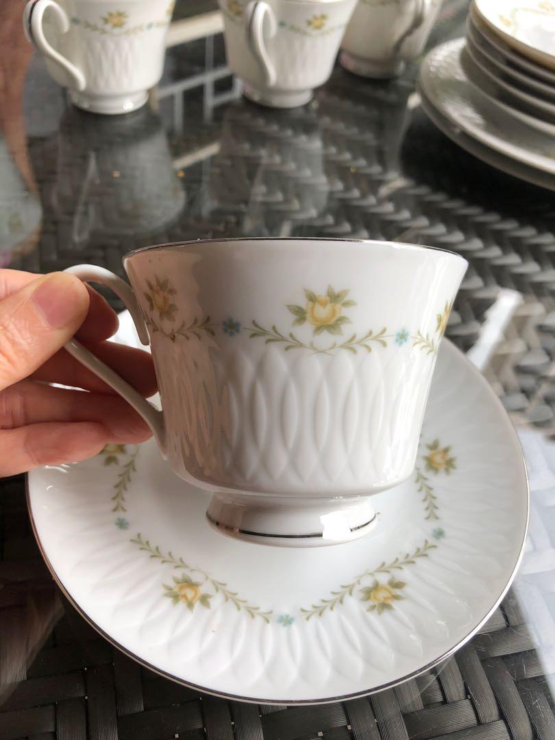 Sango Brand Japan cups and saucers, Hobbies & Toys, Memorabilia ...