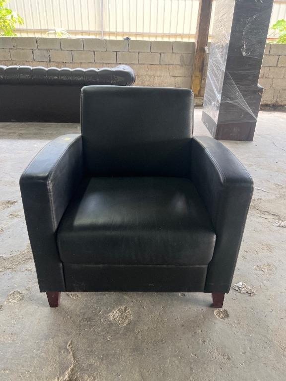 Single Seater Leather Sofa Black Colour / Sofa Kulit Single Seater ...