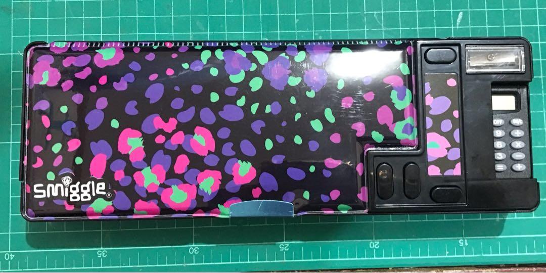 SMIGGLE POP OUT PENCIL CASE, Hobbies & Toys, Stationary & Craft ...
