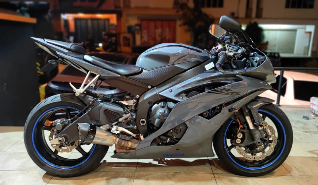 Yamaha YZF R6 Nardo Grey 2013 Cantik 24k km, Motorbikes on Carousell