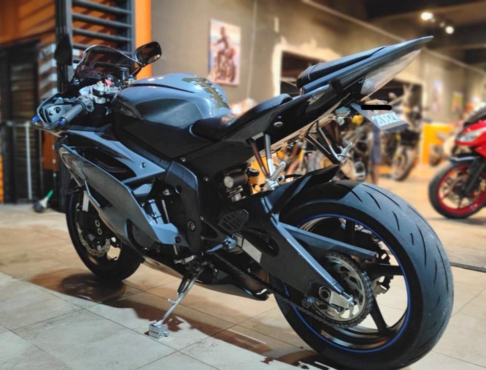 Yamaha YZF R6 Nardo Grey 2013 Cantik 24k km, Motorbikes on Carousell